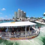 Miami Skyline Cruise of Millionaire Homes on Biscayne Bay - Key Points
