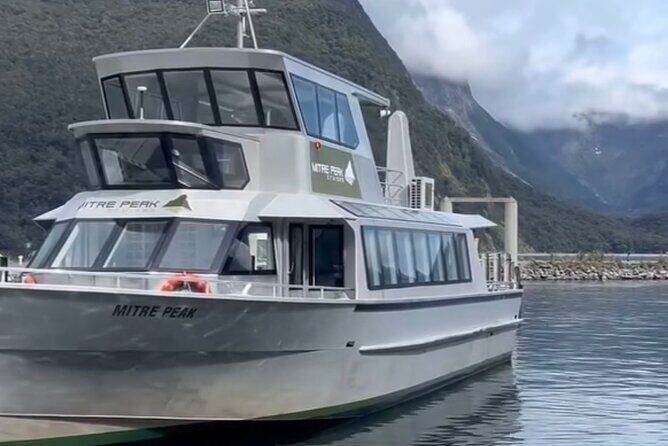 Milford Sound Private Day Trip from Queenstown via Te Anau - Who is This Tour Best For?