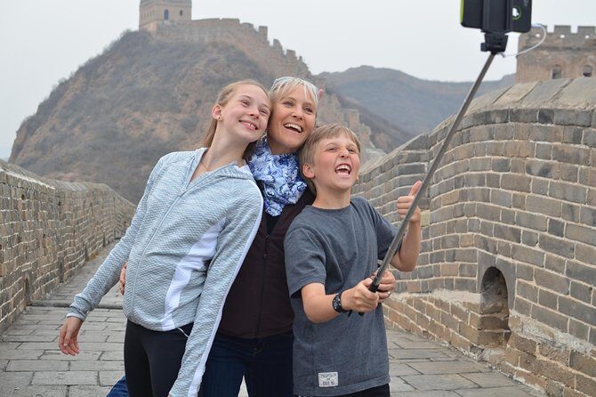 Mini Group: Simatai West to Jinshanling Great Wall Hiking Tour - An Authentic Journey Along the Great Wall