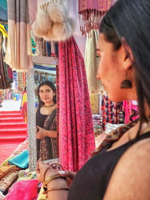 Mini India Odyssey- Crafts, Couture, and Curry in Bazzars - Who Will Love This Tour