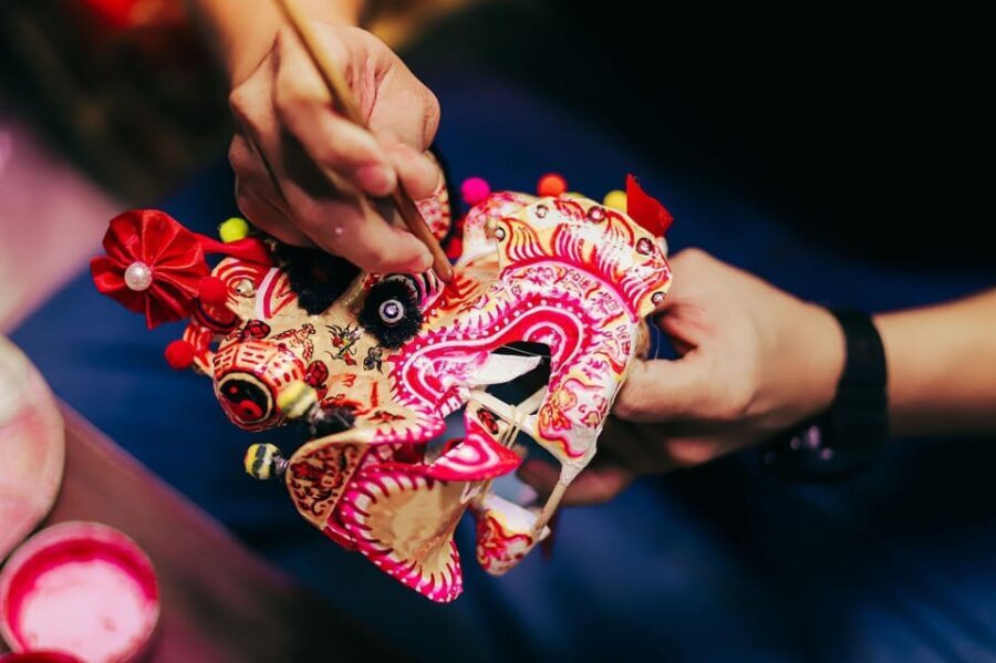 Mini Lion head decoration workshop - Authenticity and Cultural Insight