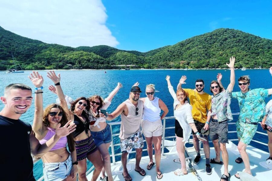 Mission Beach: Explore Dunk Island Day Tour - Exploring Dunk Island: What to Expect