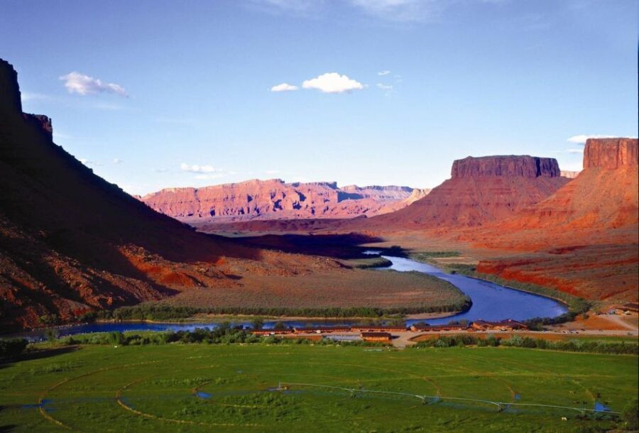 Moab: Backcountry Arches Helicopter Tour - Practical Considerations