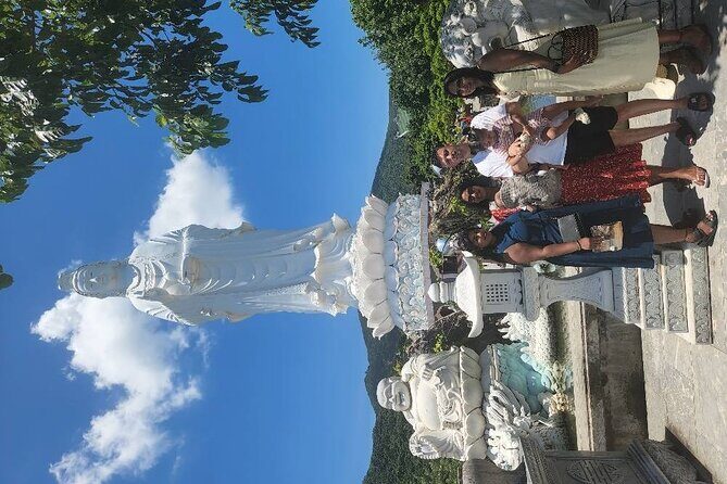 Monkey Mountain-Marble Mountain-Hoi An City-Night Market-BoatRide - What Makes This Tour Stand Out?