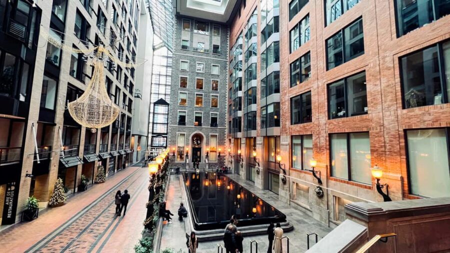 Montreal: 2-Hour Private Complete Hidden City Experience - Key Points