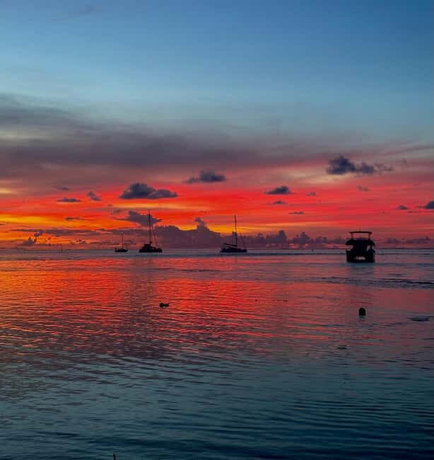 Moorea: Private Sunset Cruise with Champagne & Snorkeling - Watching the Sunset