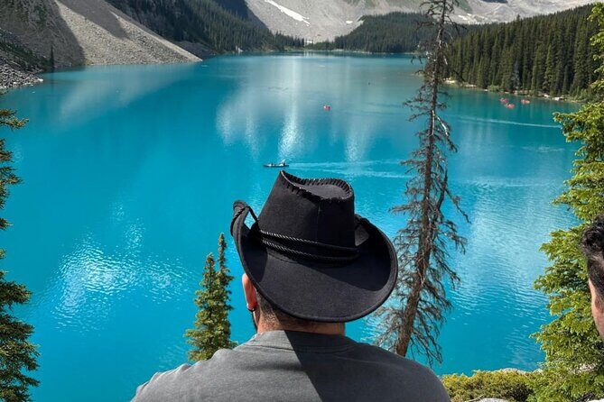 Moraine Lake & Louise & Banff Day Tour From Calgary-Canmore-Banff - Transport & Group Size: The Practical Details