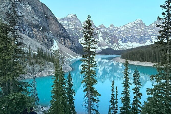 Moraine Lake Louise Emerald Johnston Canyon from Canmore Banff - Lake Louise: A Tourist Magnet for Good Reason