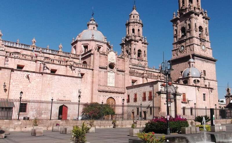 Morelia: Walking City Tour - Architectural and Cultural Highlights