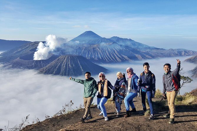 Mount Bromo Jeep Car Rental departs from CEMORO LAWANG - A Detailed Look at the Mount Bromo Jeep Tour