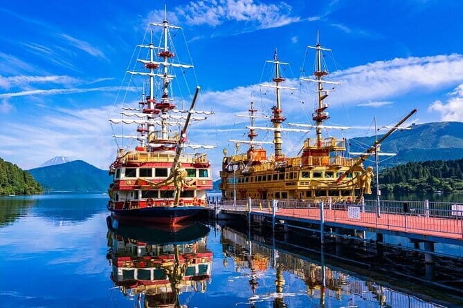 Mt Fuji and Hakone One Day Tour departure from Tokyo with lunch - Gotemba Premium Outlets