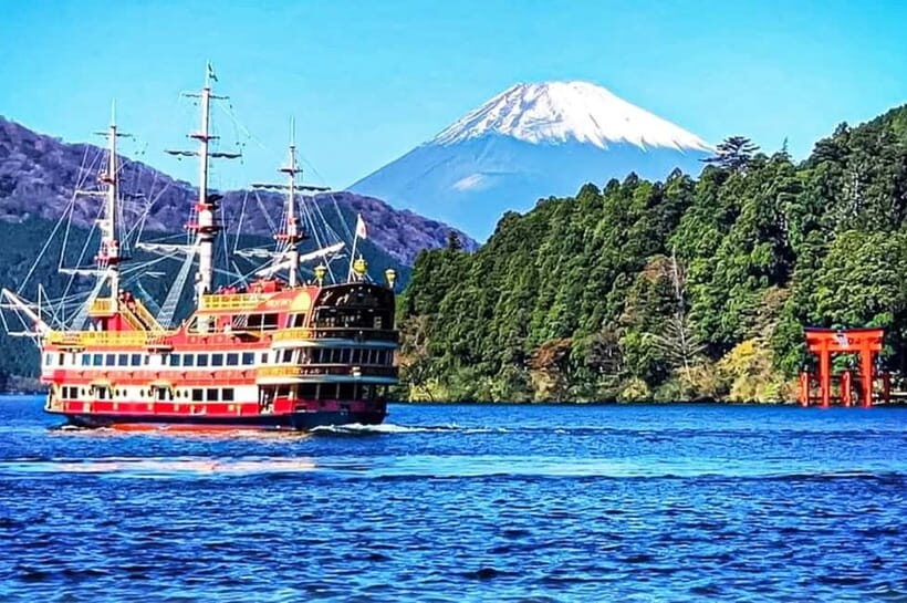 Mt.Fuji Hakone Day Tour With Lake Ashi Cruise, FREE Ropeway - Hakone Shrine: A Sacred Welcome