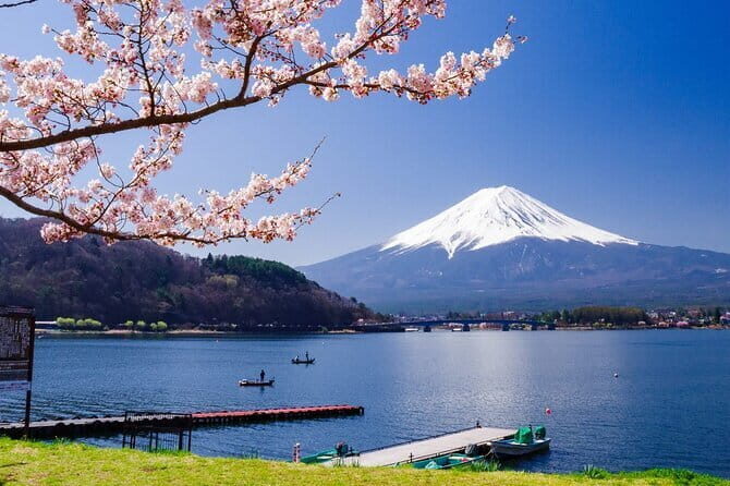 Mt. Fuji Tours to Lake Kawaguchi and Yamanaka Onsen English Guide - Authentic Experiences That Matter