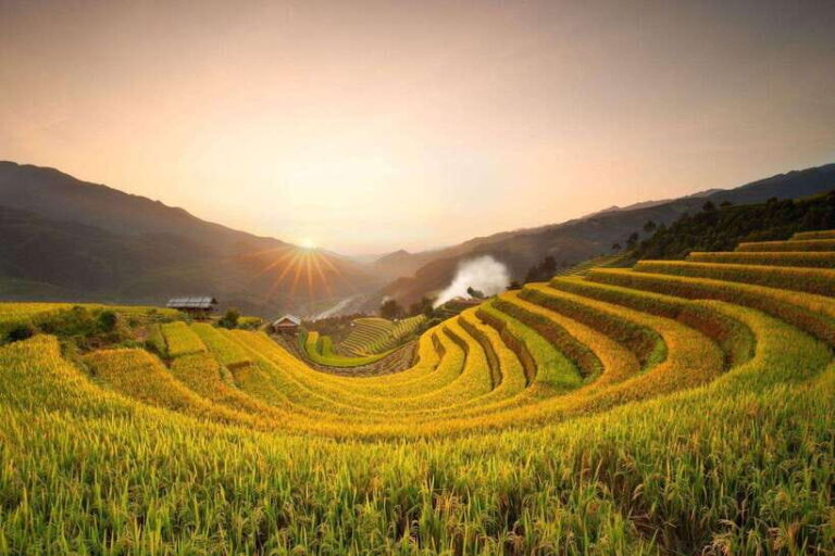 Mu Cang Chai: Motorbike Adventure with Waterfalls & Villages - A Day Filled with Cultural Encounters