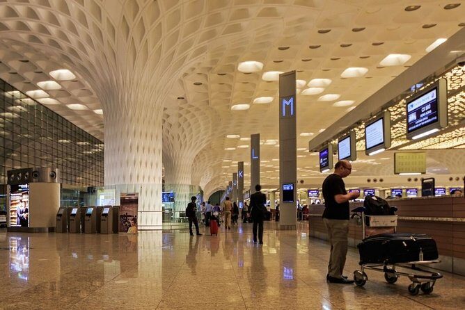 Mumbai Airport Transfer in Private Vehicle - How This Transfer Service Fits into Your Mumbai Experience