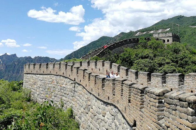 Mutianyu Great Wall Private Tour with Roast Duck Dinner and Evening Show - Who Will Appreciate This Tour?