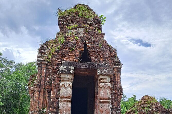 My Son Sanctuary and Marble Mountains from HOI AN OR DA NANG - Addressing the Practicalities