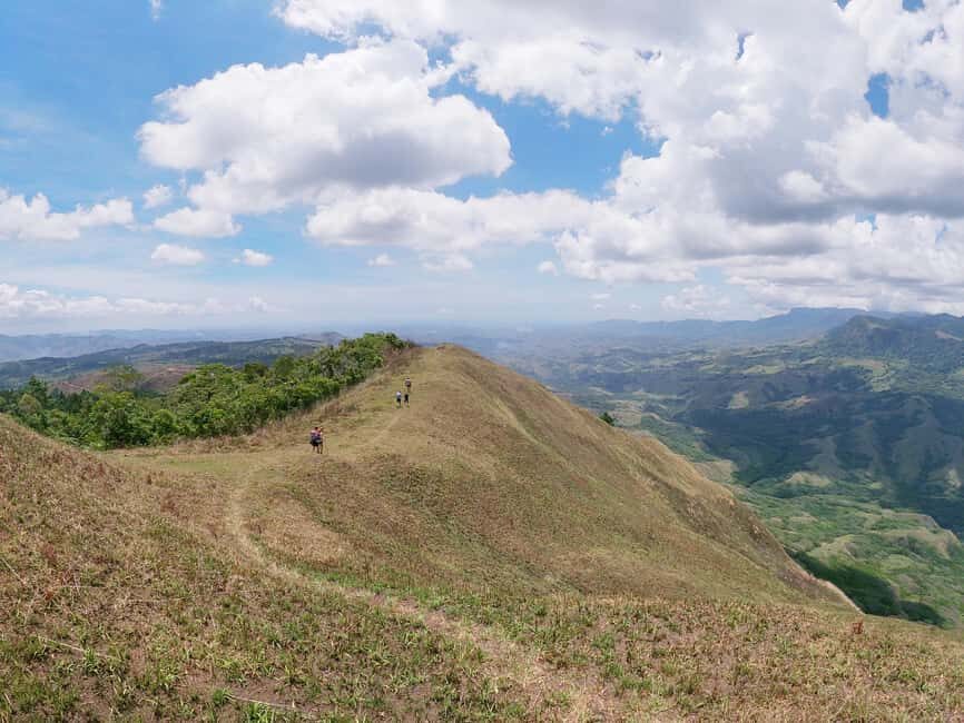 Nadi: Hidden Peaks Small Group Hiking Adventure - Authentic Experiences and Cultural Insights