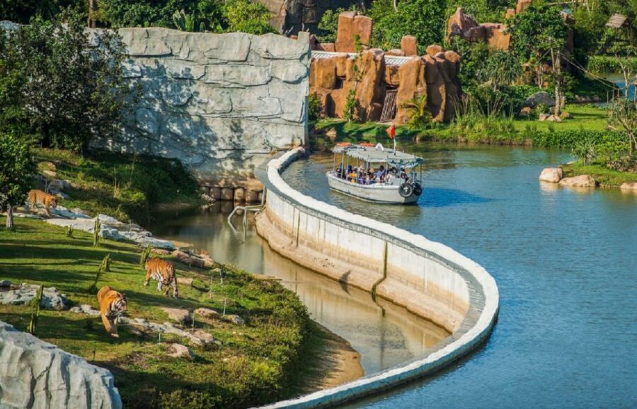 Nam Hoi An: VinWonders Entry Ticket - Who Will Love VinWonders Nam Hoi An?