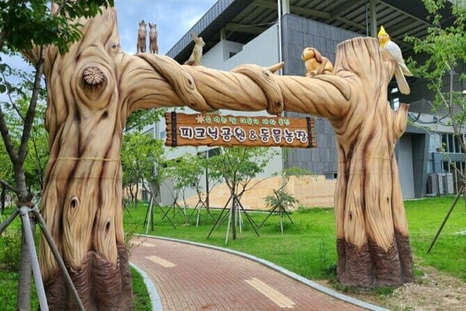 Nature Trip in Uljin - Mangyangjeong Pavilion: Coastal Views and Serenity