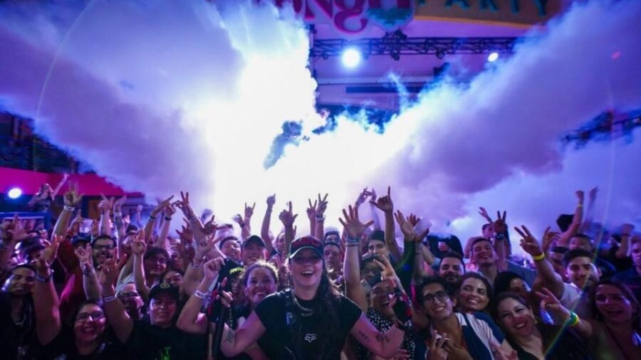 Neon Glow night Beach Party Regular - The Experience Itself: What to Expect