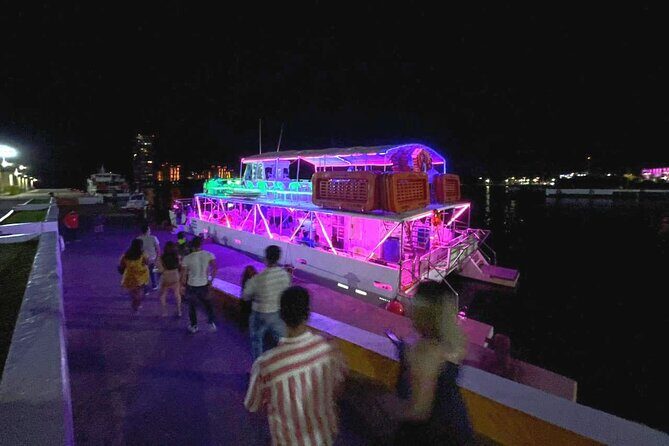 neon party - The Authenticity and Value of the Experience
