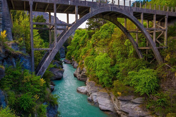 NEW: Ale Trail: Wharehuanui Adventure with Queenstown Shuttles - Who Is This Tour Best For?