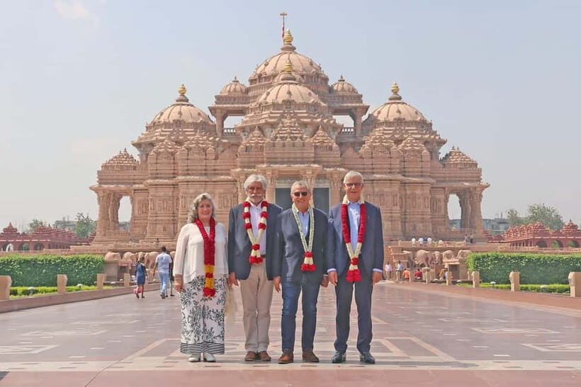 New Delhi: Akshardham Temple Light Show with Custom Add-Ons - Custom Add-Ons: Making the Experience Yours