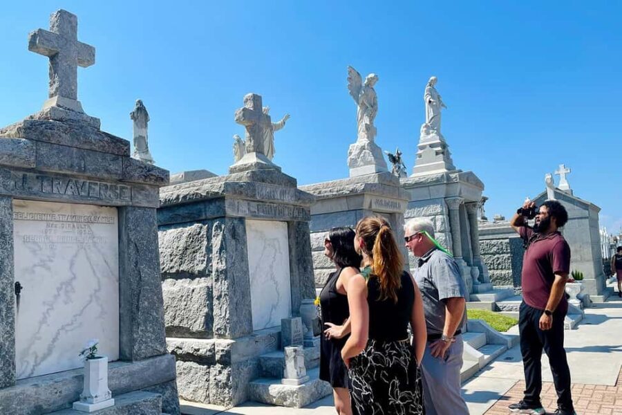 New Orleans: City & Cemetery Tour + Garden District Stroll - Authentic Experiences from Visitors