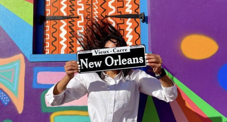 New Orleans: Private Instagram Highlights Tour - Drinks, Snacks, and the Social Vibe