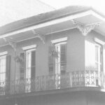 New Orleans: Vampires, Voodoo, and Ghosts Tour - Authentic, Well-Researched History