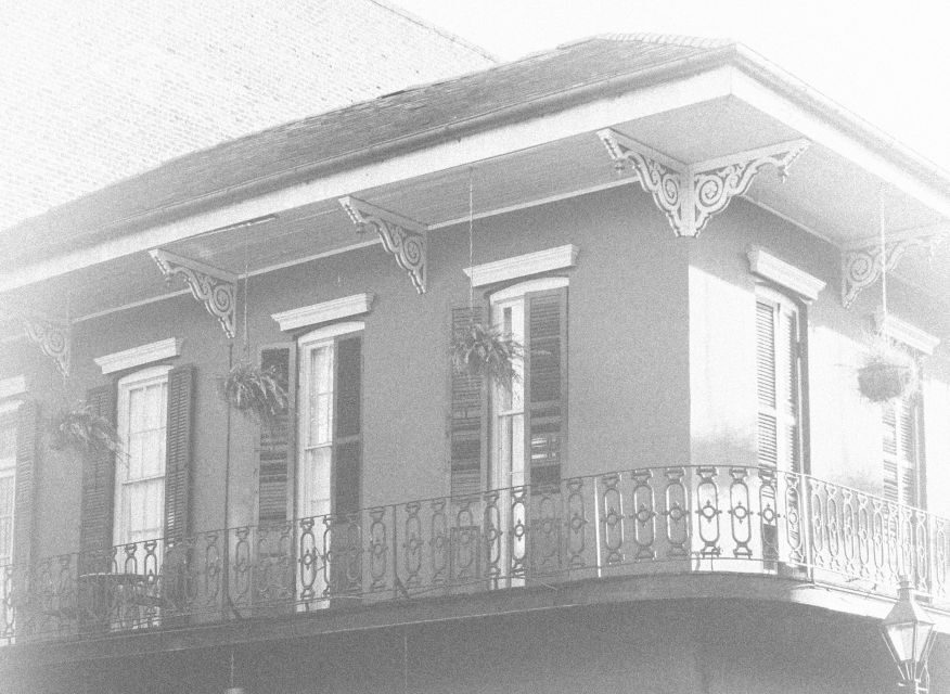 New Orleans: Vampires, Voodoo, and Ghosts Tour - Authentic, Well-Researched History