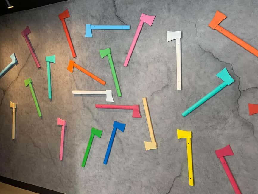 New York: Axe Throwing Experience For 2 - Why This Experience Is a Good Fit