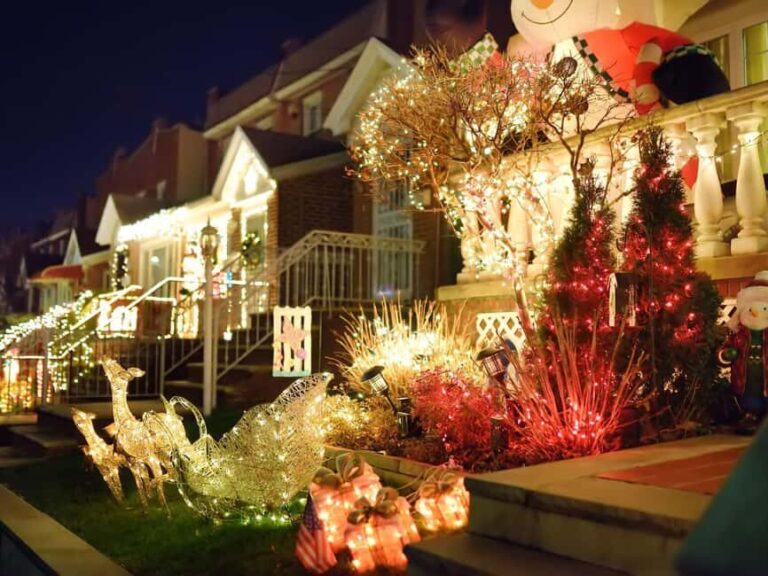 New York Christmas Lights Tour by BUS - What’s Included & What to Consider