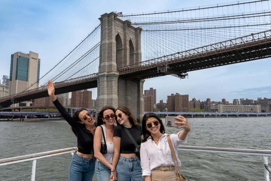 New York City: City Cruises Alive After Five Cocktail Cruise - Who Is This Cruise Best For?