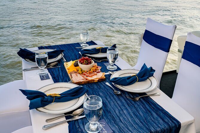 New York City Dinner Cruise on Luxury Yacht with Live Music - Who Should Consider This Experience?