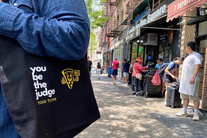 New York City's Best Pizza tour - Authentic Experiences and Local Stories