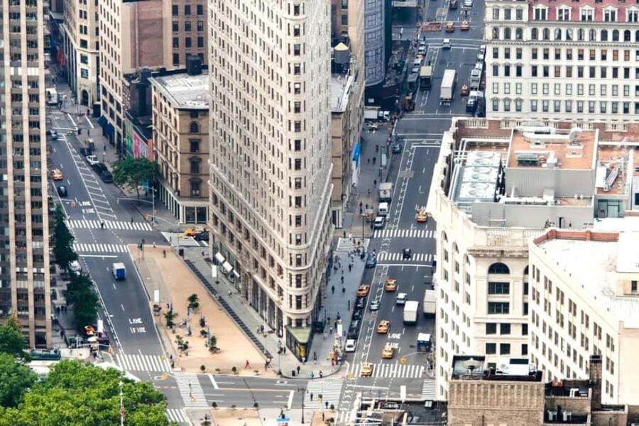 New York: Local Fashion Shopping Tour with A Stylist - The Practicalities: Pacing, Group Size, and Flexibility