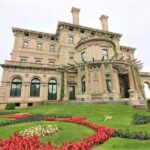 Newport Viking Trolley Tour with Breakers & Marble House Admission - Key Points