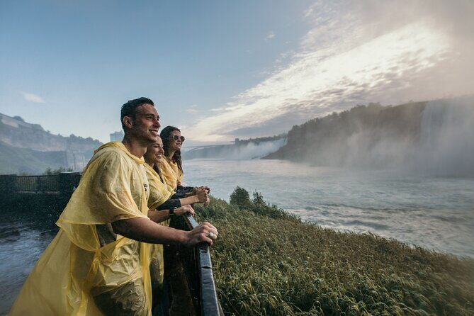Niagara Falls Day Tour from Toronto Airport - Three Hours of Free Time at Niagara Falls