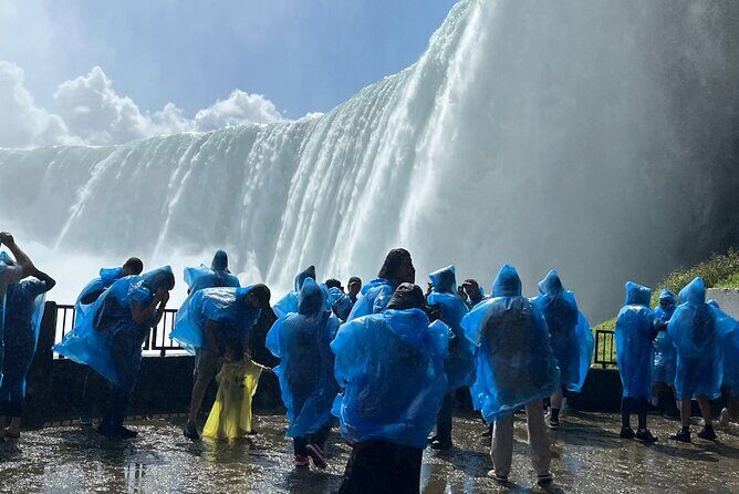 Niagara Falls Evening Tour with Boat, Dinner & Illumination Tower - Authentic Experiences in Every Detail