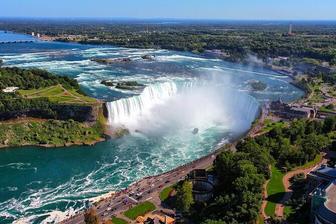 Niagara Falls Guided Vehicle Tour Canada - Logistics and Price: Does It Deliver Value?