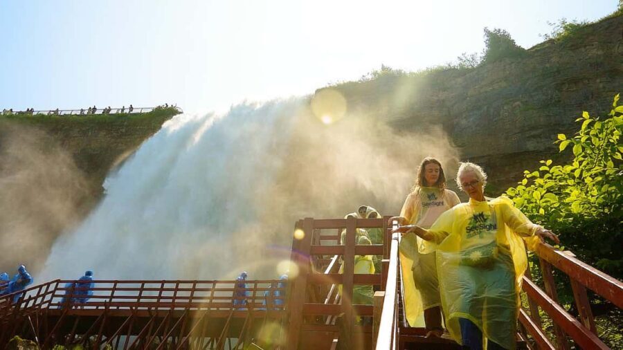Niagara Falls USA: Cave of the Winds & Maid of the Mist Ride - What’s Included & Why It Matters