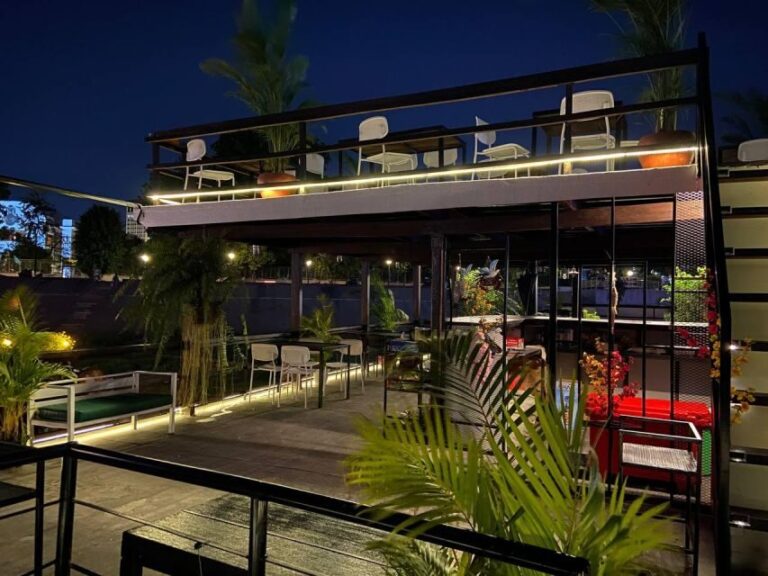 Nightlife three hours food tours - Authentic Experiences and Real Feedback