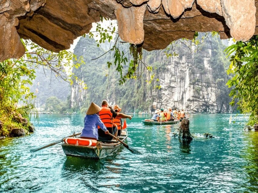 Ninh Binh Day Tour: Hoa Lu, Trang An Mua Cave, Boat Ride - Analyzing the Value and Experience
