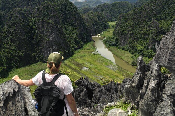 Ninh Binh Full-Day Small Group of 9 Guided Tour from Hanoi - Transportation and Comfort