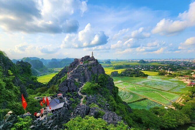 Ninh Binh, Hoa Lu Tam Coc Full Day Luxury Tour with English Guide - Authentic Experiences and Traveler Feedback