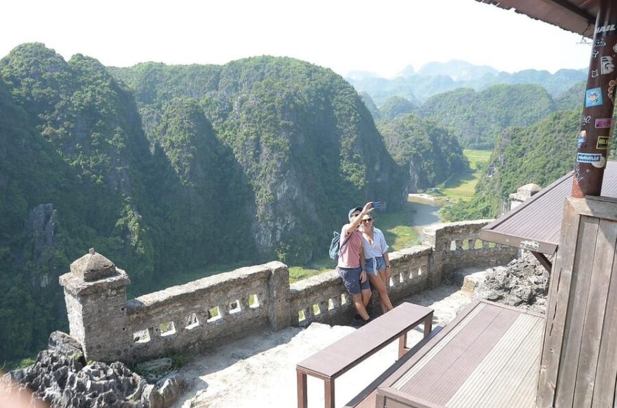 Ninh Binh : Hoa Lu, Trang An & Mua Cave 1 Day Trip - Analyzing the Value