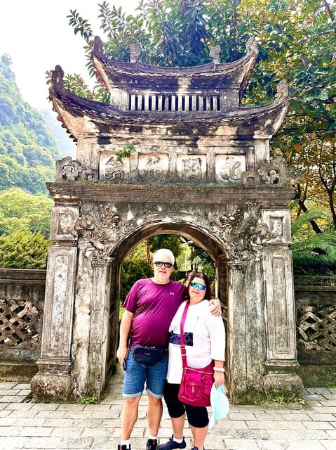 Ninh Binh Private Tour: Hoa Lu-Tam Coc-Mua Cave and Cycling - Visiting Hoa Lu: Vietnam’s Old Capital