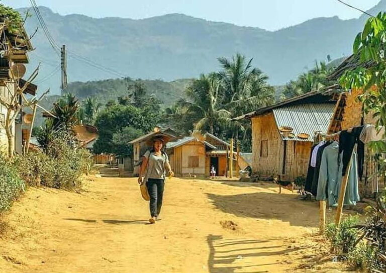 Nong Khiaw: 2-Day Trekking,Hmong village,Home Stay&Kayaking - Practical Considerations and Tips